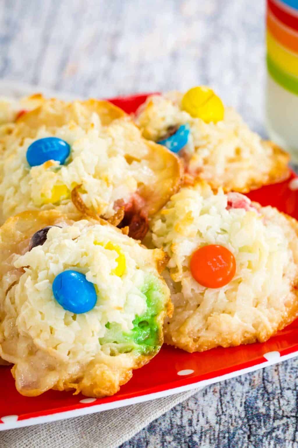 Flourless Coconut M&M's Macaroons | Cupcakes & Kale Chips