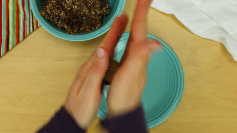 Chunky Monkey Energy Balls - Cupcakes & Kale Chips