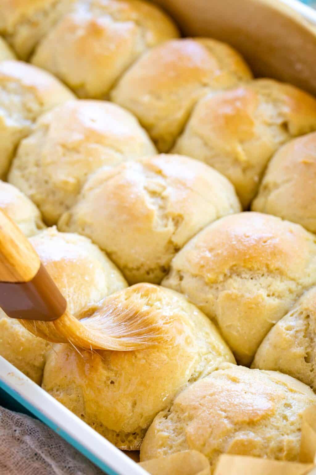 Soft & Fluffy Gluten Free Dinner Rolls | Cupcakes & Kale Chips