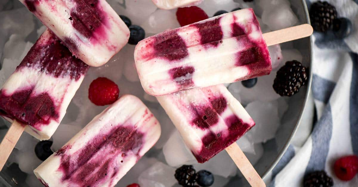30 Easy Popsicle Recipes to Beat the Heat | Cupcakes & Kale Chips