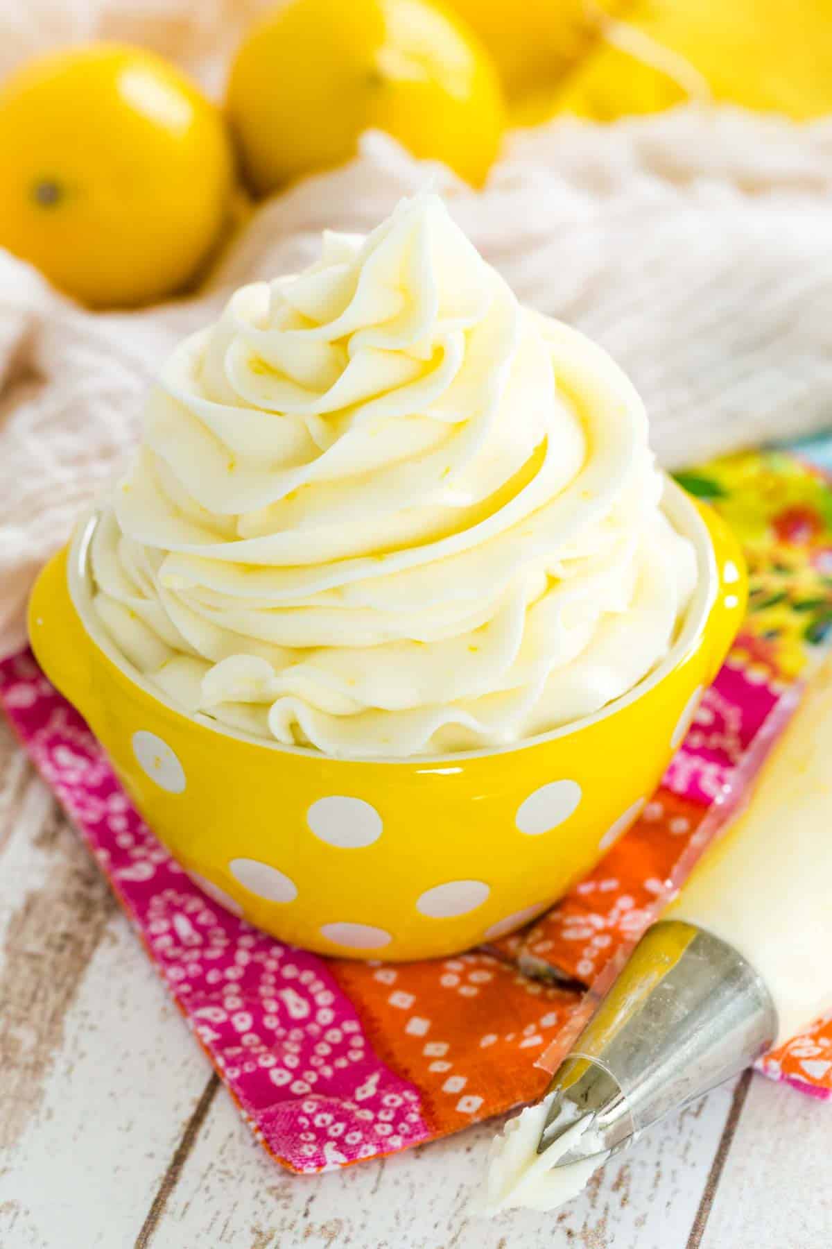 Lemon Buttercream Frosting Cupcakes Kale Chips