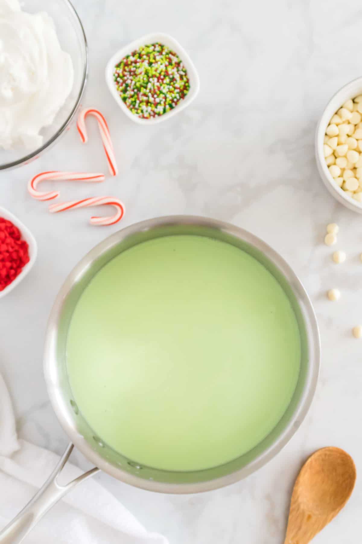 Peppermint Hot Chocolate | Cupcakes and Kale Chips